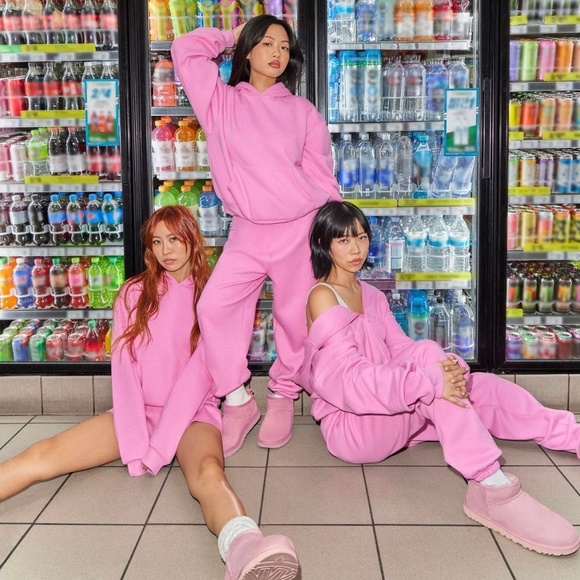 SKIMS | Other | Skims Cotton Fleece Bubblegum Set | Poshmark